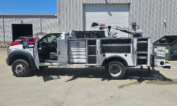 USED 2015 F550 4x4 Service Truck | QT Equipment